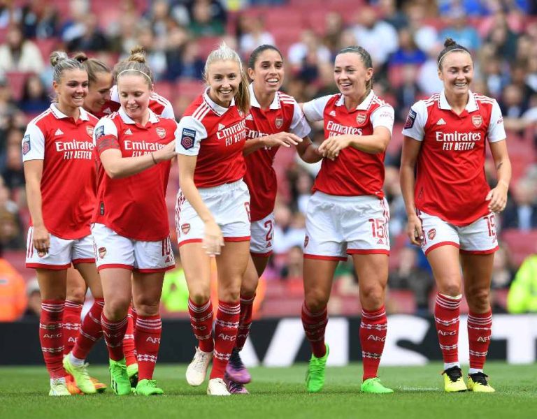 Arsenal rompió nuevo récord de asistencia en el fútbol femenino