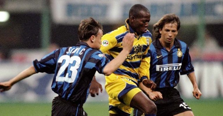 A propósito del ascenso del Parma: ¡Su historia con futbolistas ...